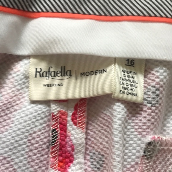 Rafaella | Pants & Jumpsuits | Rafaella Floral Pants | Poshmark